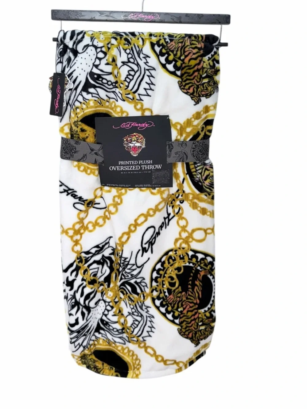Ed Hardy | Bedding | Ed Hardy Tiger Gold Chain Print Oversized Plush ...